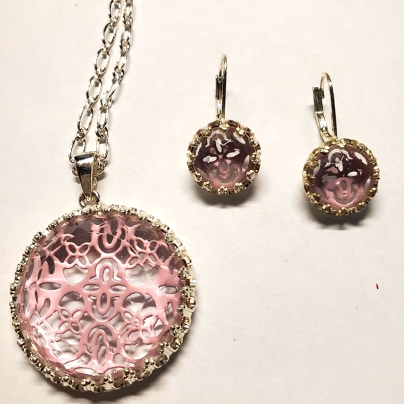 Avon | Jewelry | Avon Sorbet Faceted Pendant Necklace Set Pink ...